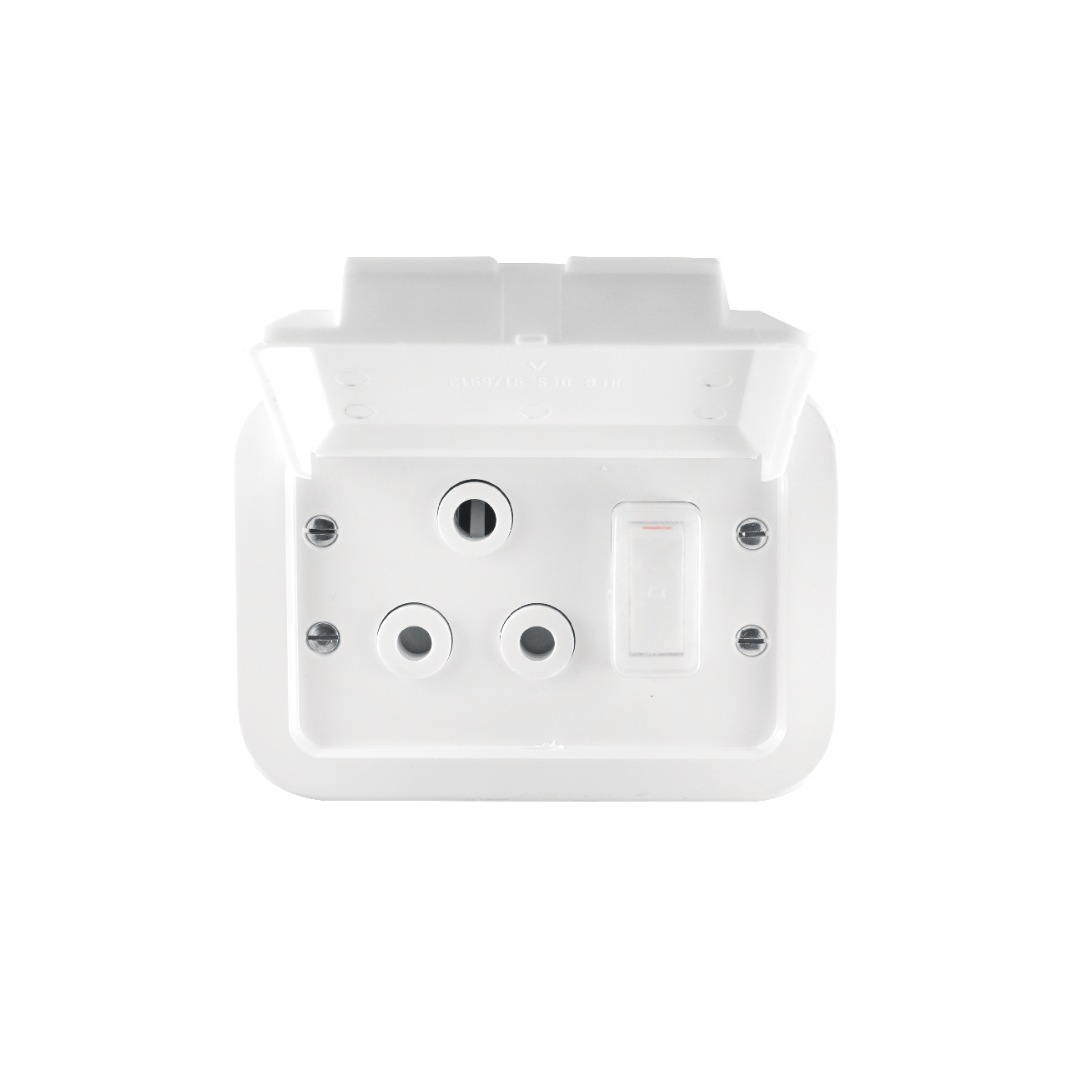Crabtree Industrial Weatherproof Single Socket with Surface Box ...